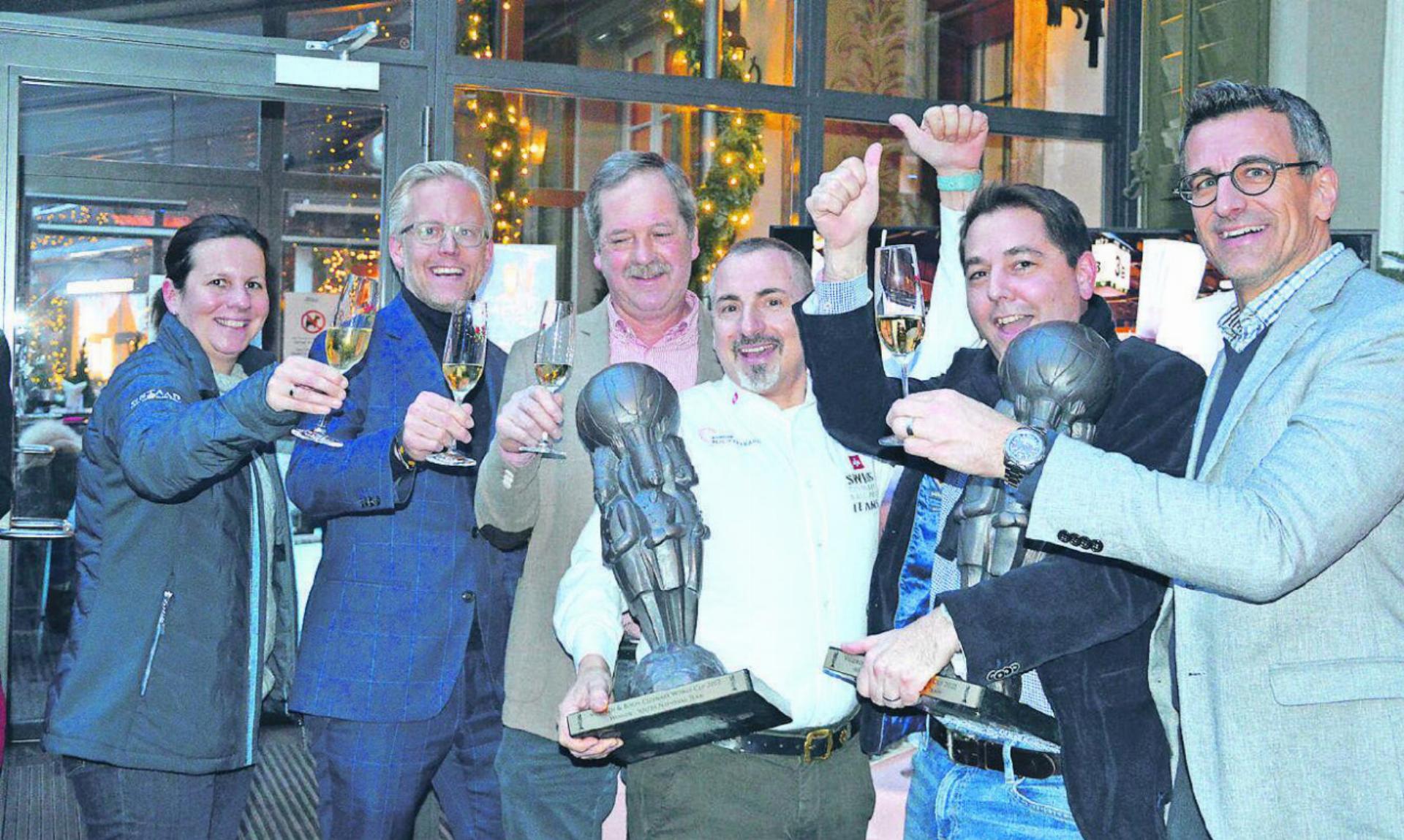 Ein «Hipp, hipp, hurra» auf den strahlenden Sieger! Der Hotelierverein ...