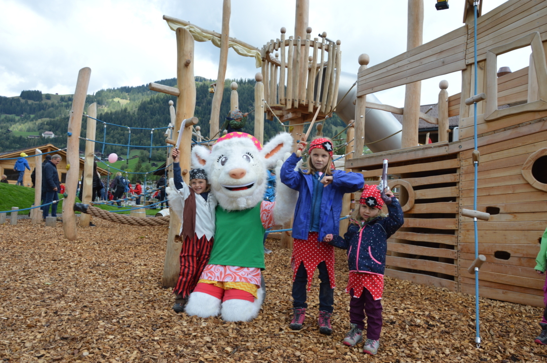 Endlich wieder aufs Piratenschiff! - Das Bild wird blockiert ...