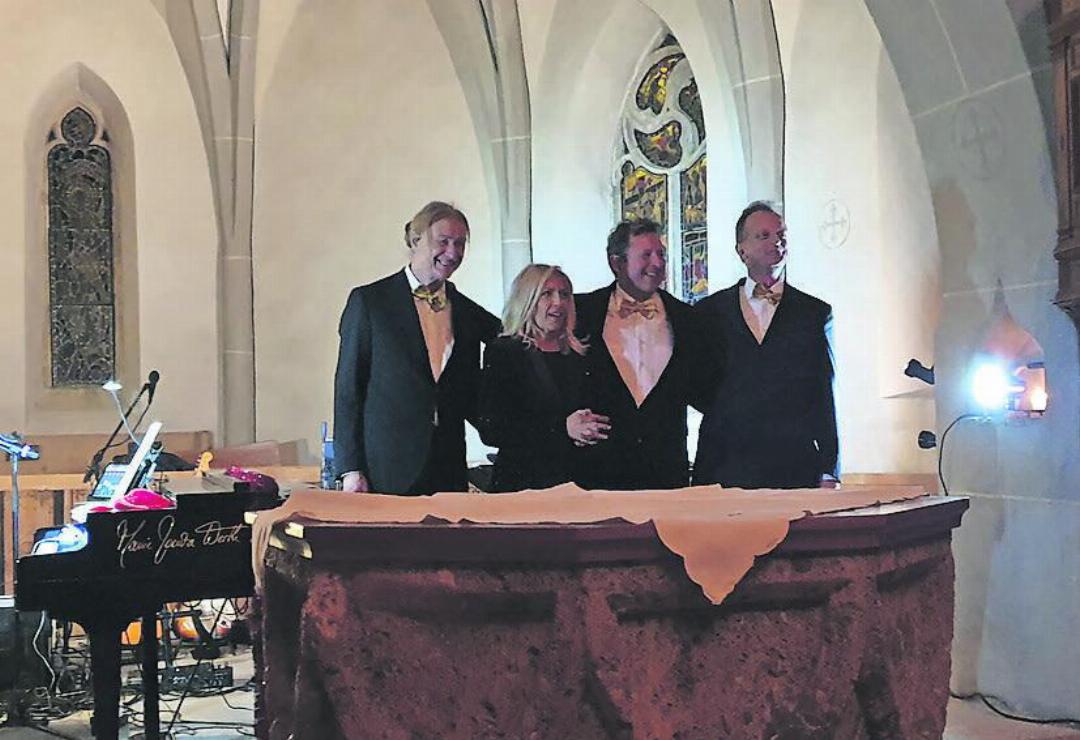 Stimmungsvolles Konzert mit Marie-Louise Werth und Band in Lauenen
